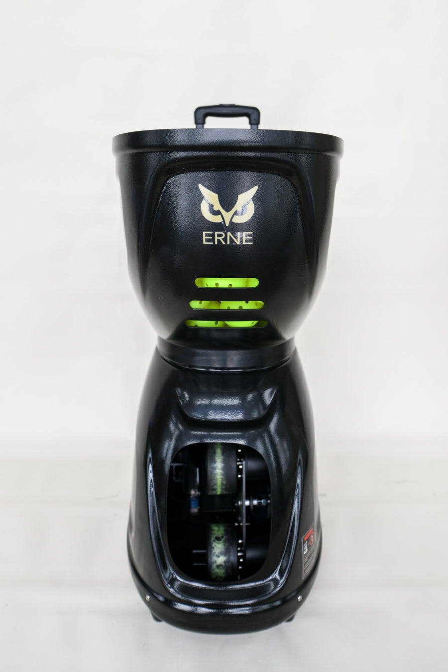 ERNE – Erne Pickleball Machine
